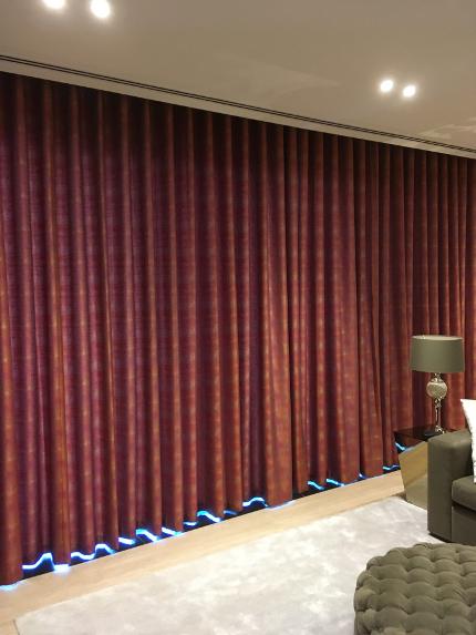 Curtain Centre